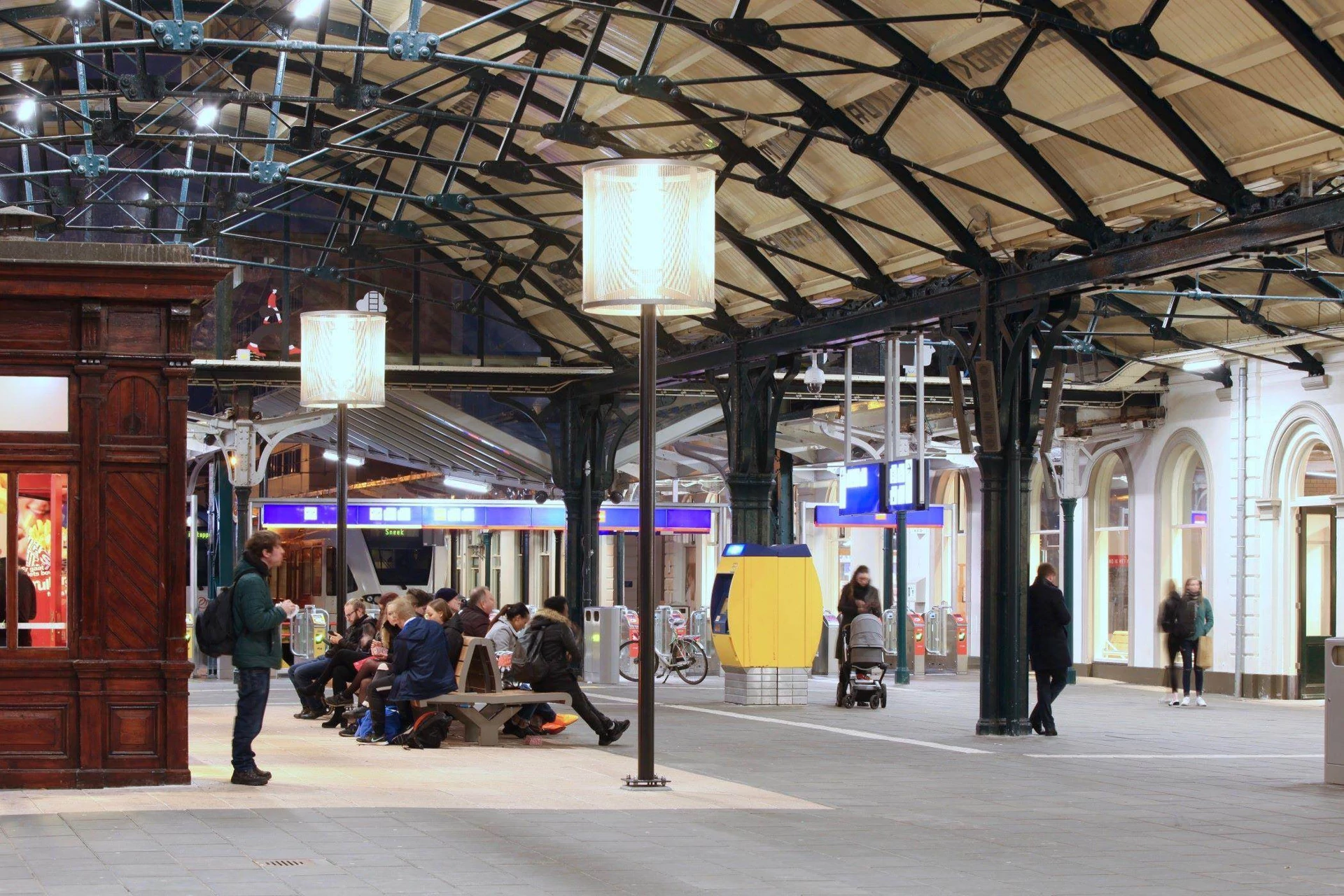 Verlichting railinfra en stationsomgeving | CLAFIS Ingenieus